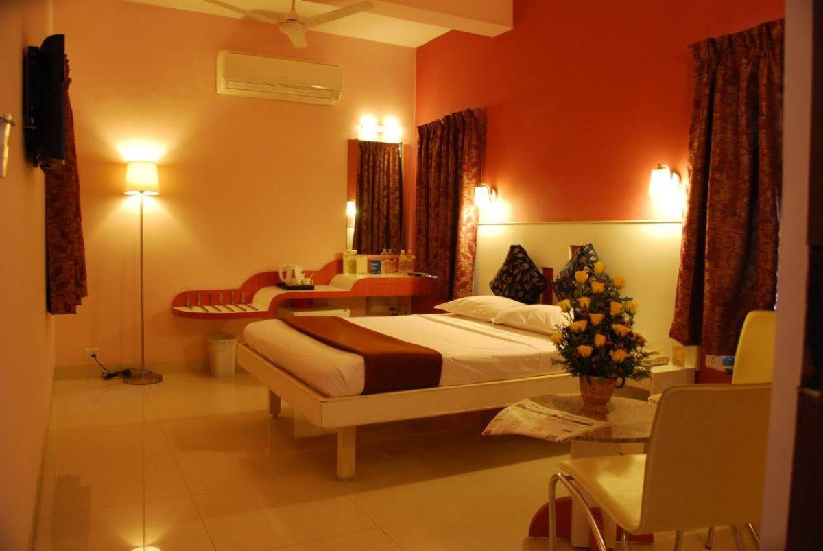 Hotel Pandian - Ideal and Budget Hotel in Egmore Chennai