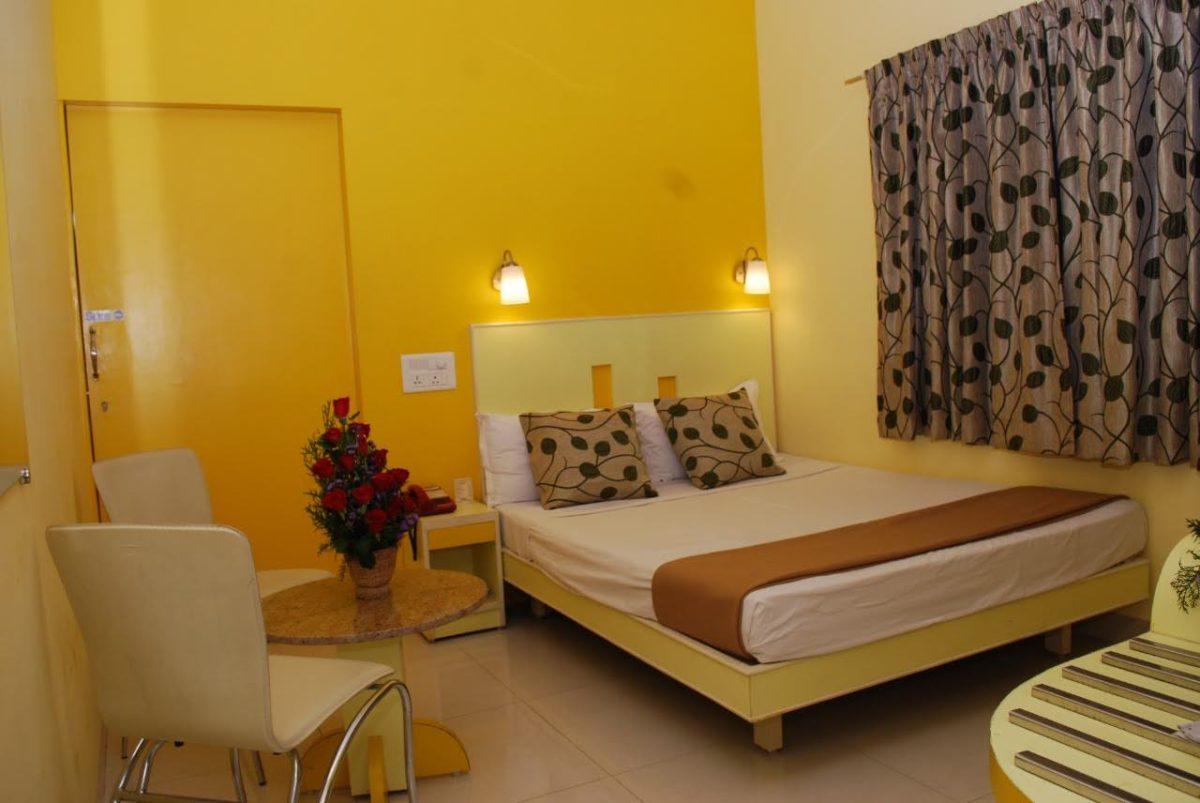 Hotel Pandian - Ideal and Budget Hotel in Egmore Chennai